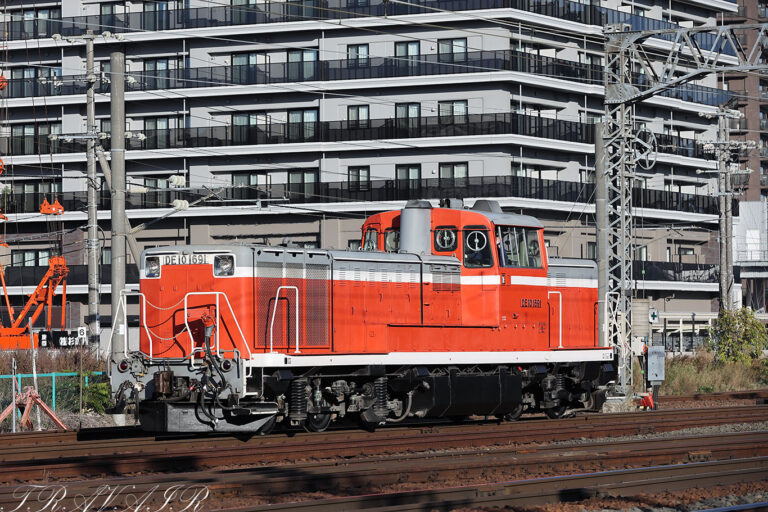 (11/11)苗穂でDE10を撮る～北海道遠征① | TRAVAIR Railway Photograph