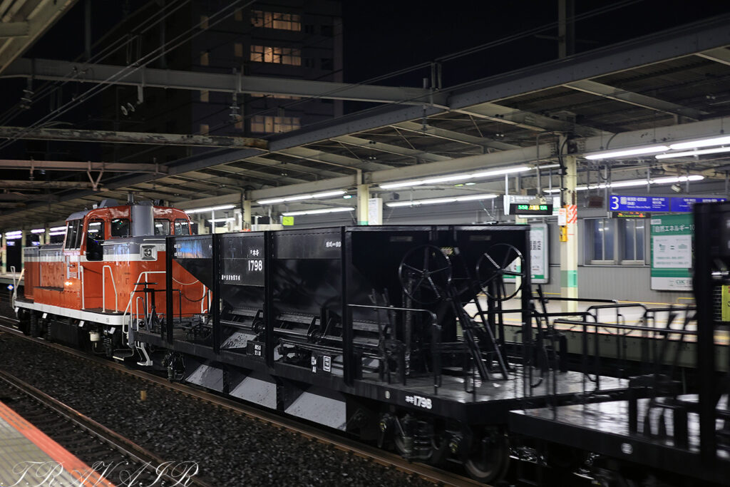 (11/26)DE10-1685大原ホキ工臨返空 | TRAVAIR Railway Photograph