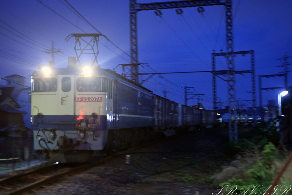 (7/14)日暮れの新金線 | TRAVAIR Railway Photograph